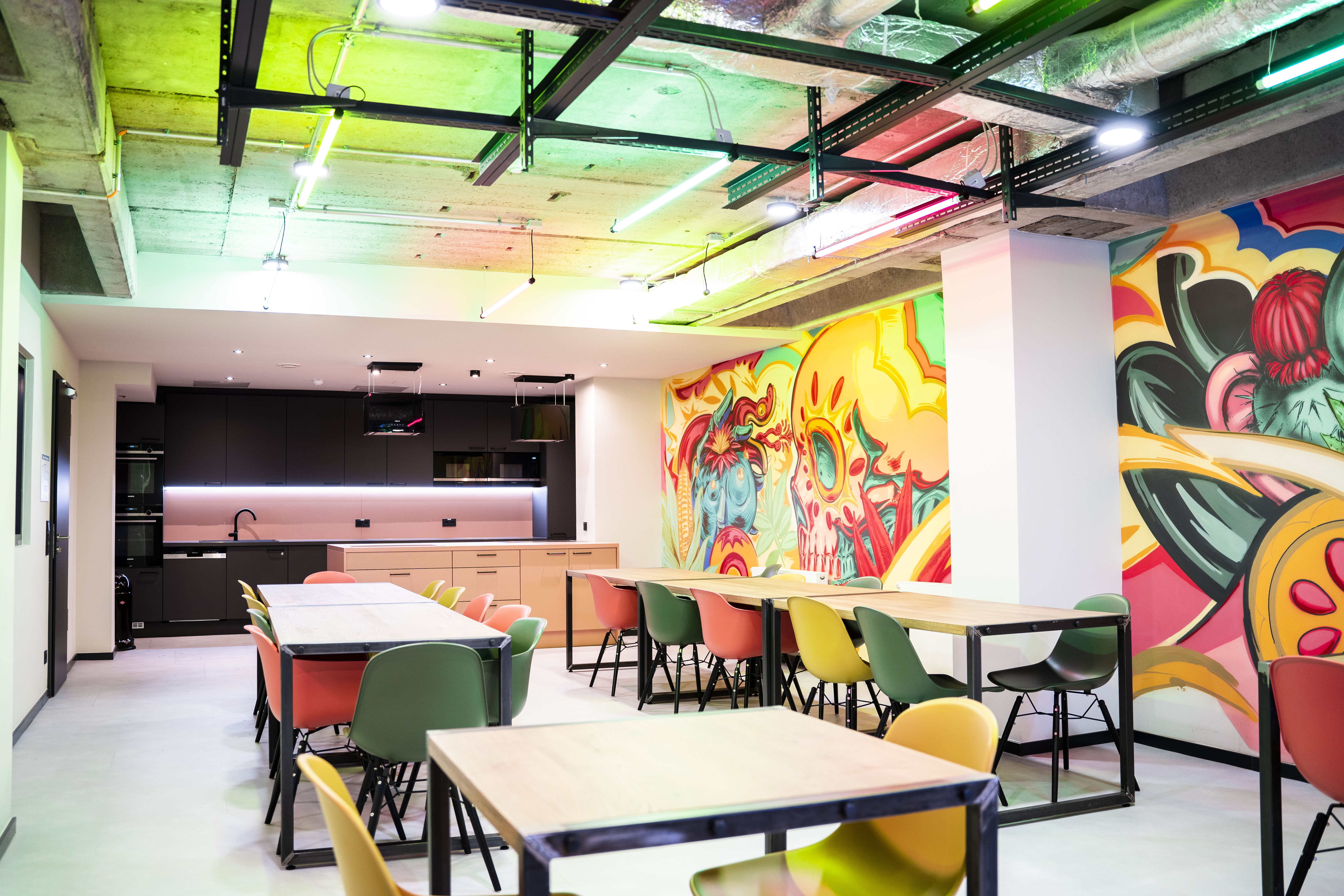 Coliving in Berlin – Möblierte Apartments & Community | The Base